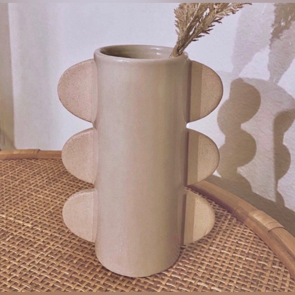 Accents | Scalloped Ceramic Vase Scallop Vase | Poshmark